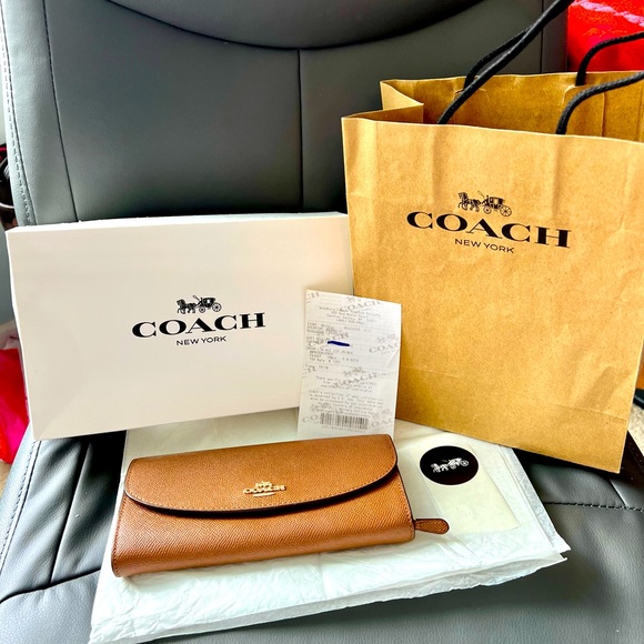 Coach | Bags | Authentic Coach Wallet Purchase From New York | Poshmark